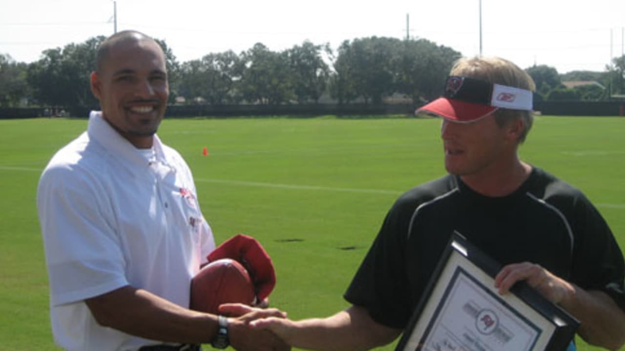 Coach of the Week: Bloomingdale's Jason Stokes