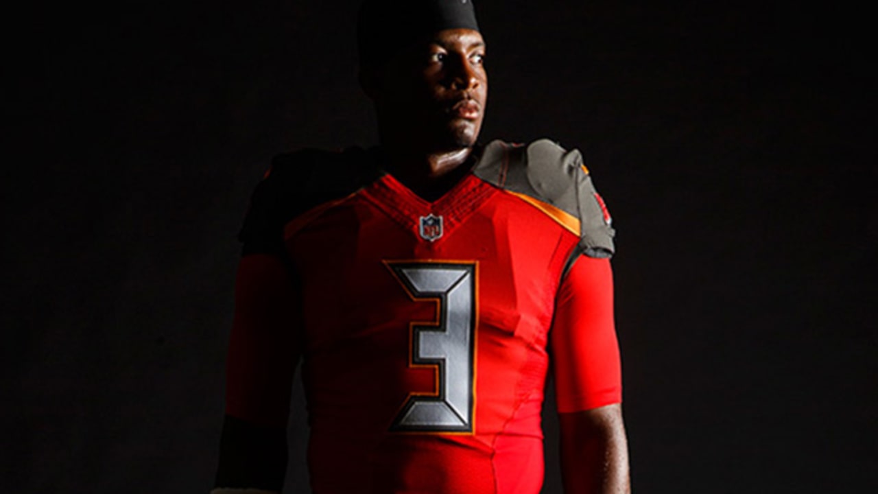 Jameis Winston Talks Goals for 2016 Season