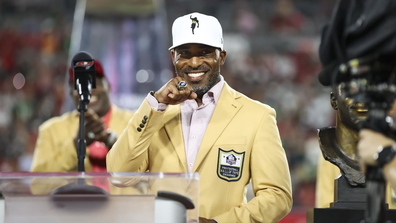 Photos: Rondé Barber Ring of Excellence Presentation