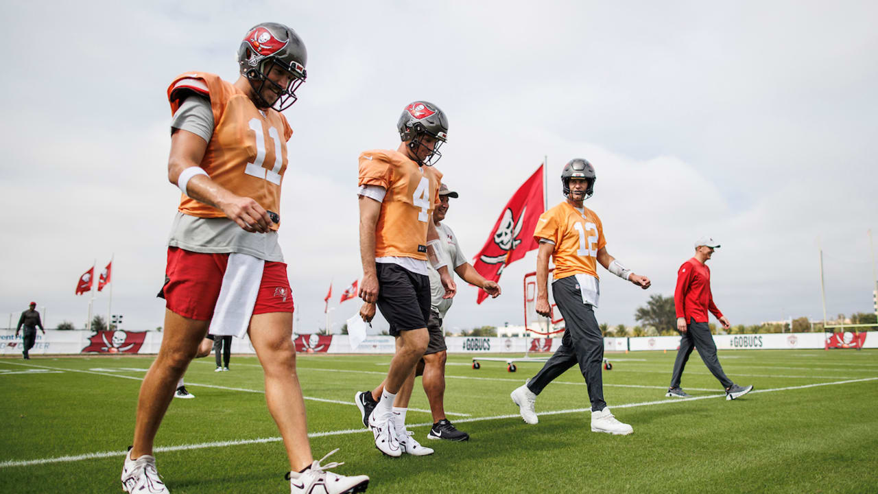 Top Pictures from Bucs Practice, Nov. 23 | Browns Week
