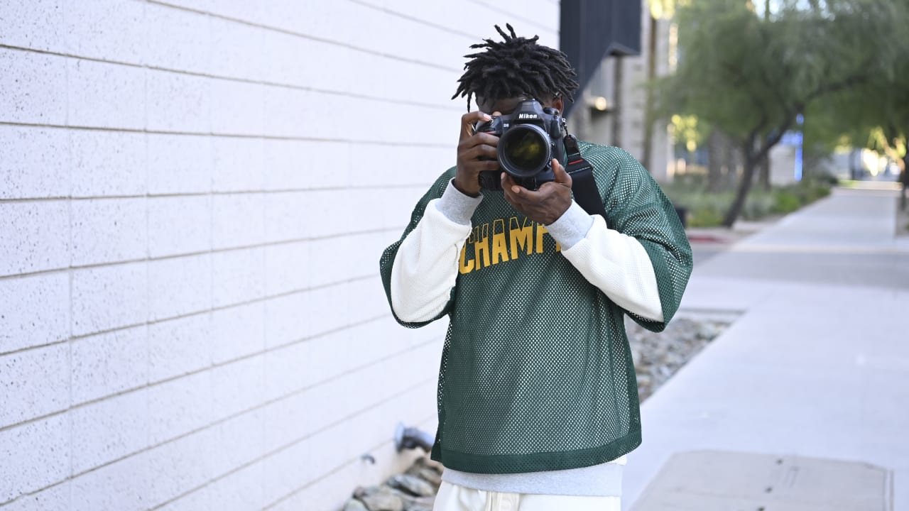 Cardinals CB Kei'Trel Clark spends the day shooting photos of downtown ...