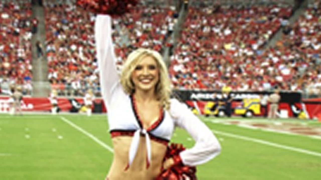 Cheerleader of the Week - Vanessa