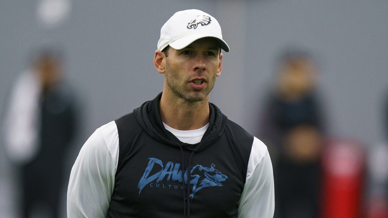 Arizona Cardinals name Jonathan Gannon as new head coach in 2023