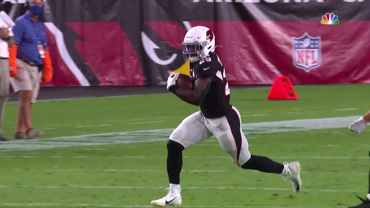 Edmonds Rushes For 32-Yard Gain