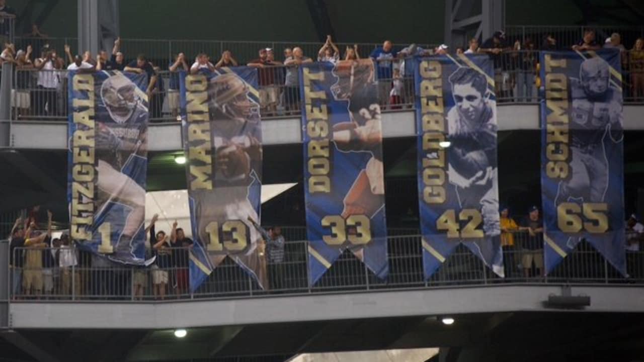 Larry Fitzgerald gets his Pitt number retired