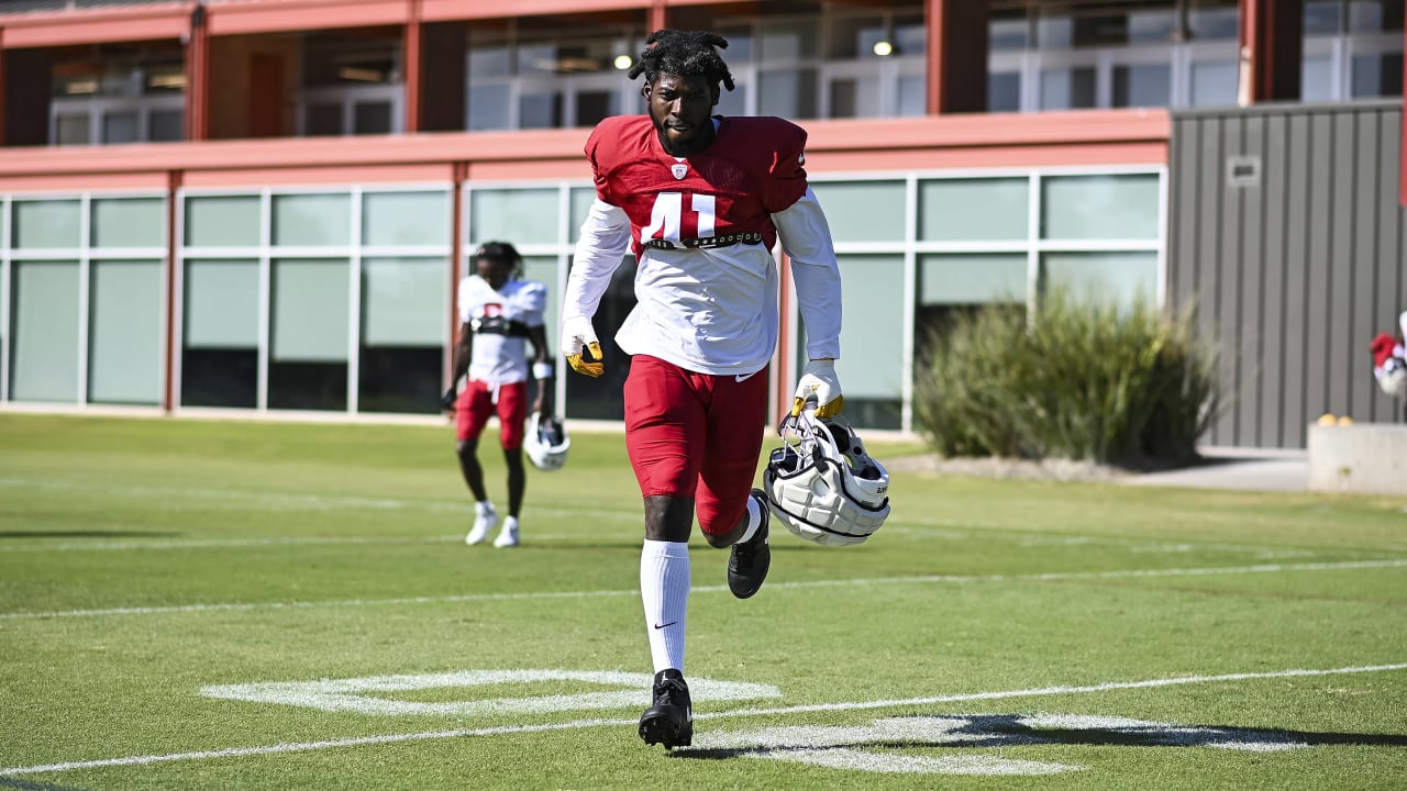 Cardinals Waive Linebacker Myjai Sanders