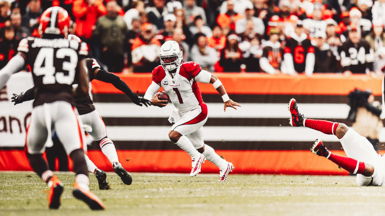 Cardinals quarterback Kyler Murray running much less in 2021 but ...
