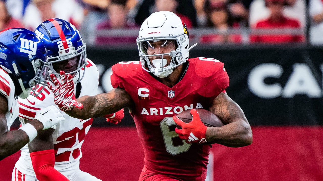 HIGHLIGHT: Connor Finds A Crease To Pick Up Big Gain