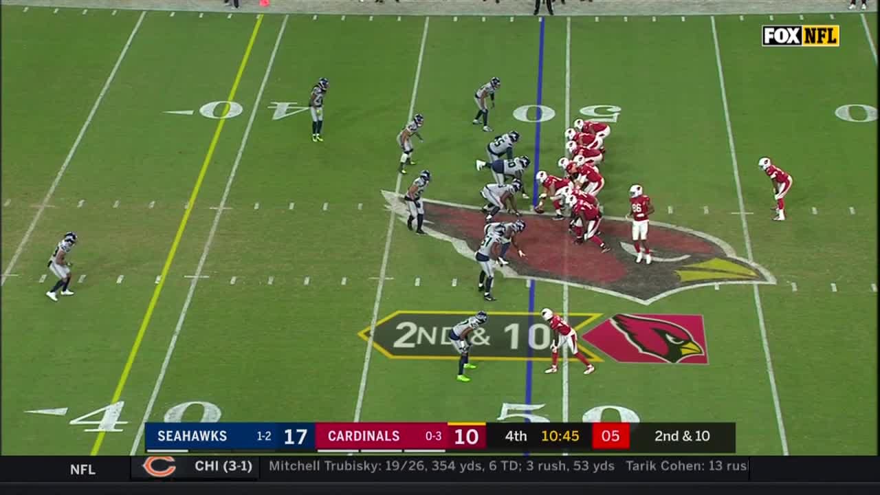 Johnson Picks Up 30 Yards On Screen Pass