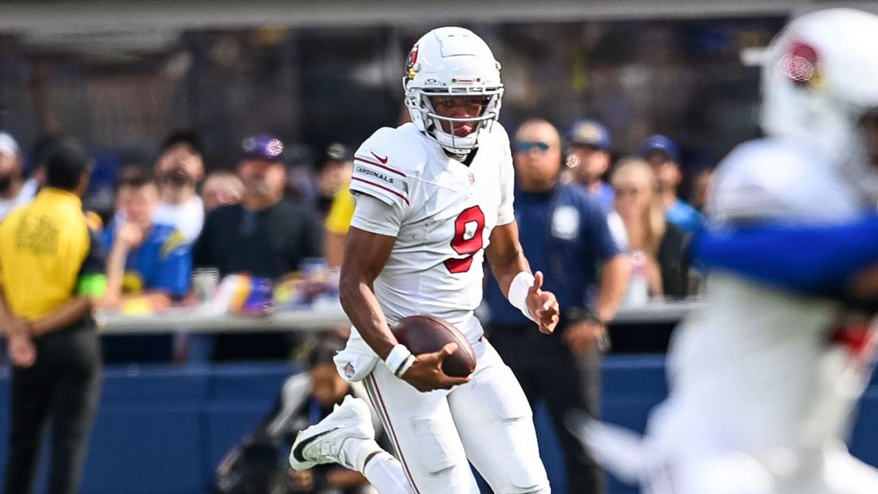 HIGHLIGHT: Dobbs Beats The Rams To The Edge To Pick Up 20