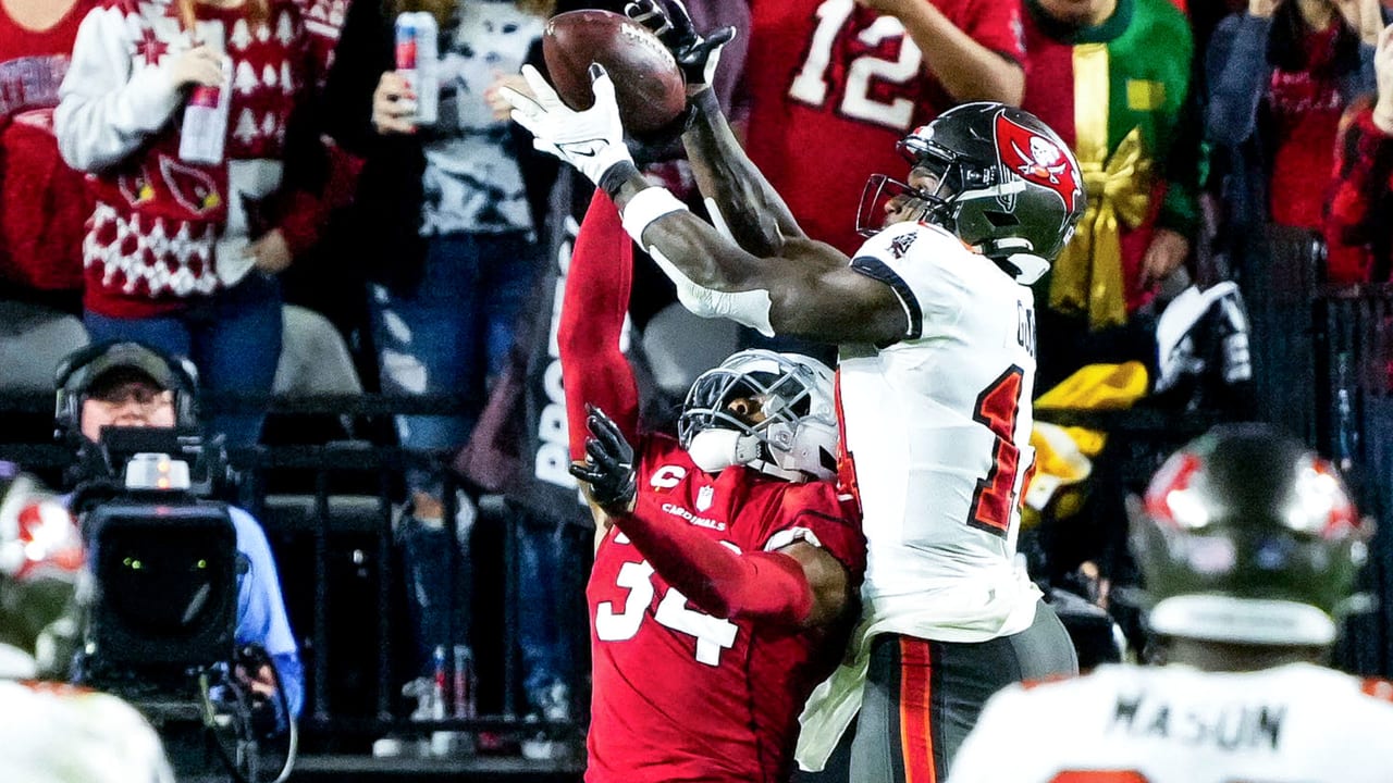 HIGHLIGHT: Thompson Breaks Up Would-Be Touchdown