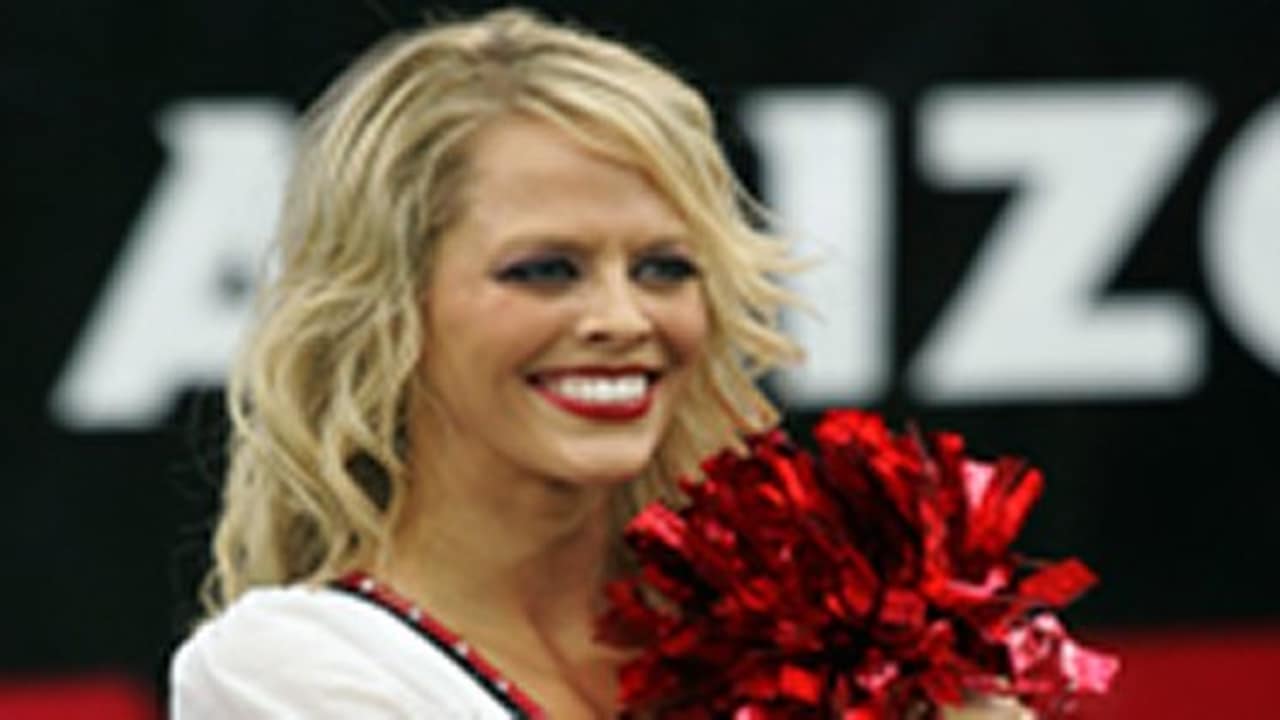 Cheerleader of the Week - Amanda