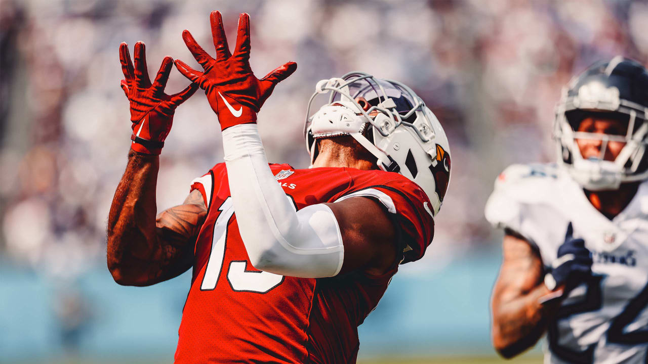 Murray Lofts Beautiful Fade-Away to Kirk for TD