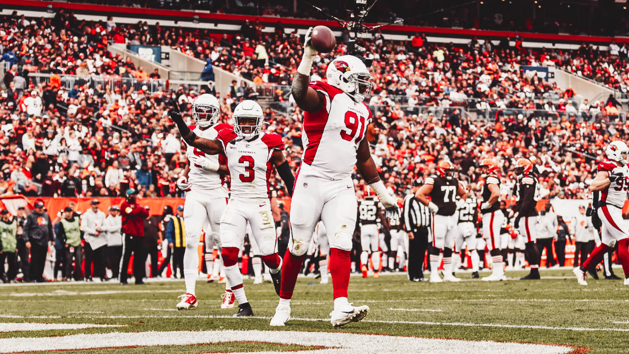 Cardinals start 5-0 on the road and try to get to 6-0 in game at Seattle