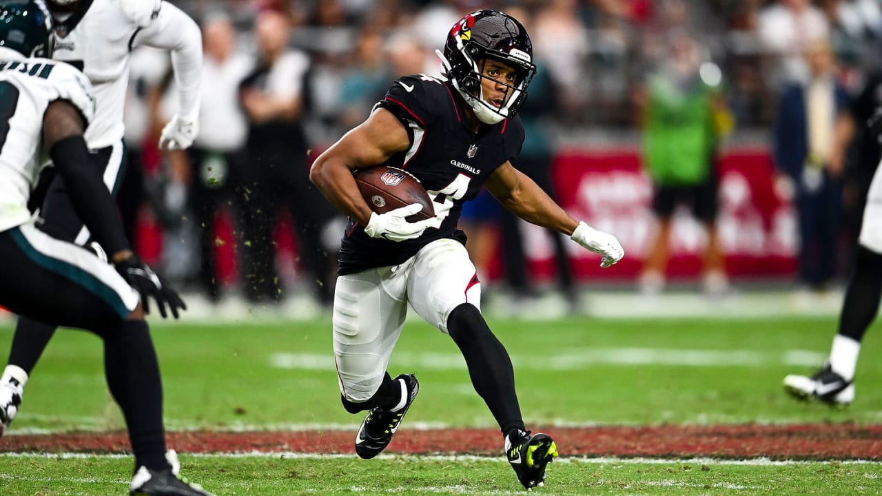 HIGHLIGHT: Moore Finds The Soft Spot For Big Gain