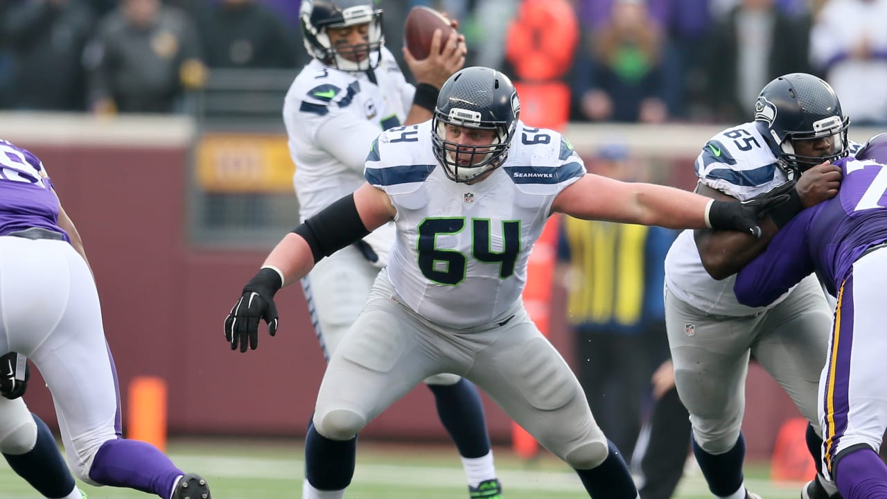Free Agent Addition: J.R. Sweezy