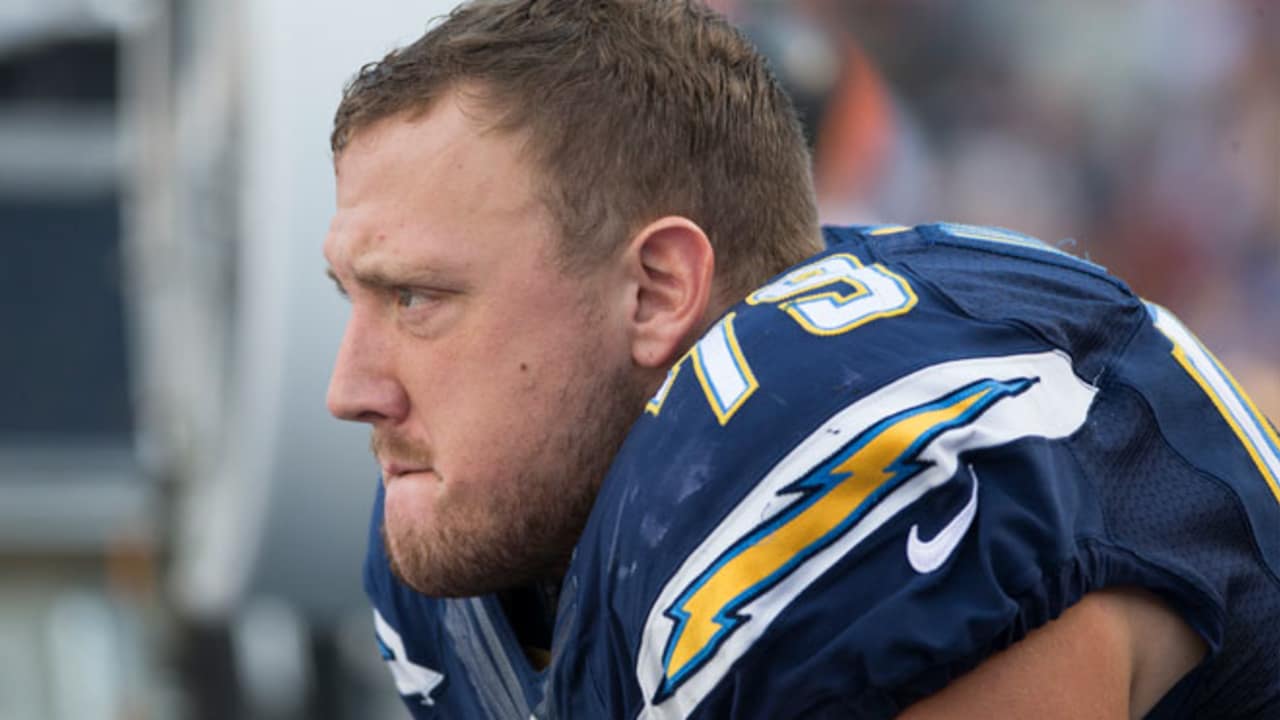 Veteran Kenny Wiggins Won't "Roll Over" for Rookies