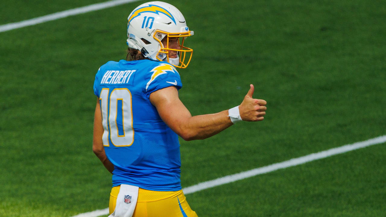 'An Elite Player': Justin Herbert Draws Praise from Radio Row Analysts