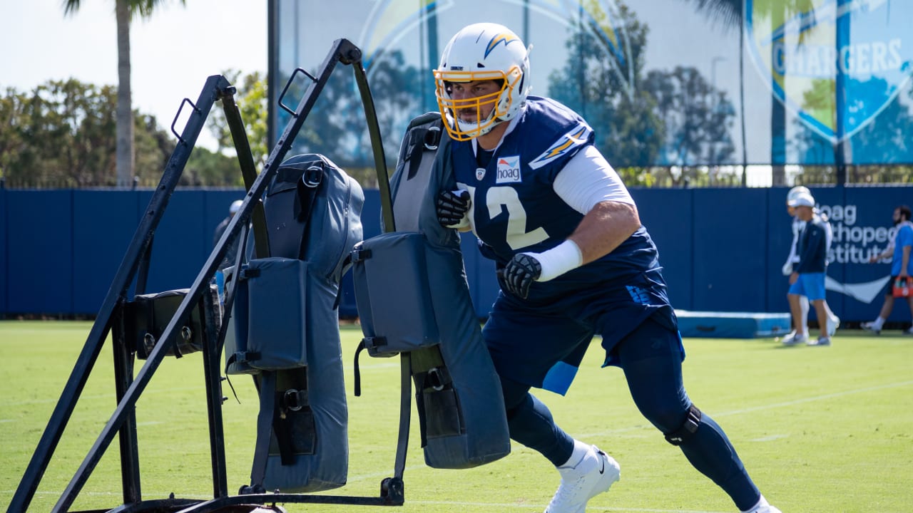 Sign Guard Ryan Groy