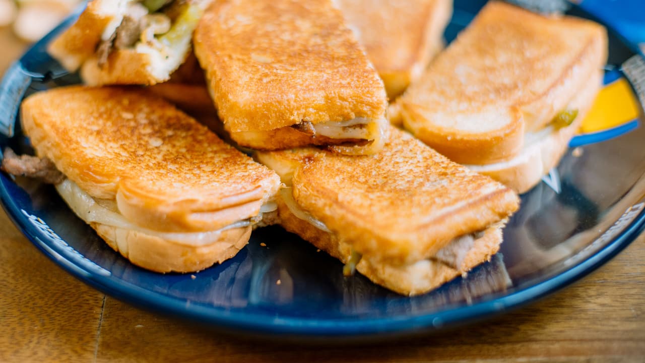 Tailgate Recipe: Grilled Cheesesteak Sandwiches