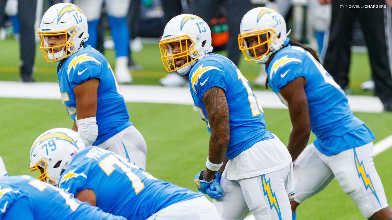 Quarterback Justin Herbert Spreading the Wealth in Big-Play Chargers ...