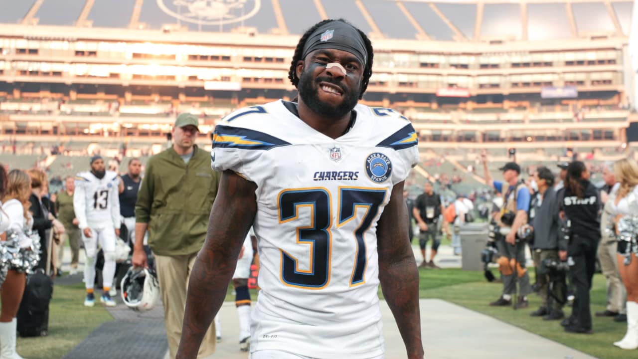 Chargers Celebrate Their Win Over Oakland