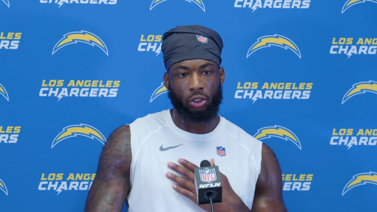 Press Conference: WR Mike Williams on Strong Start to the Season and ...