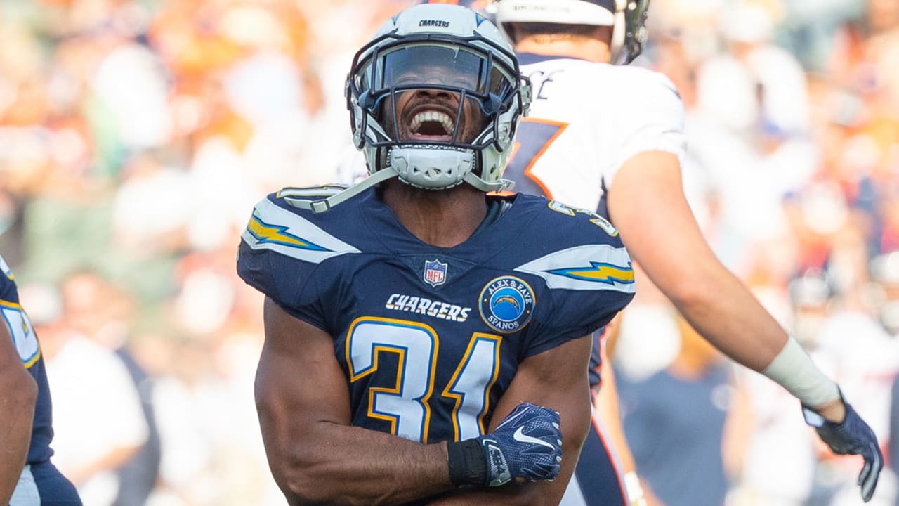 He’s Back! Bolts Agree to Terms with Pro Bowl and All-Pro S Adrian Phillips