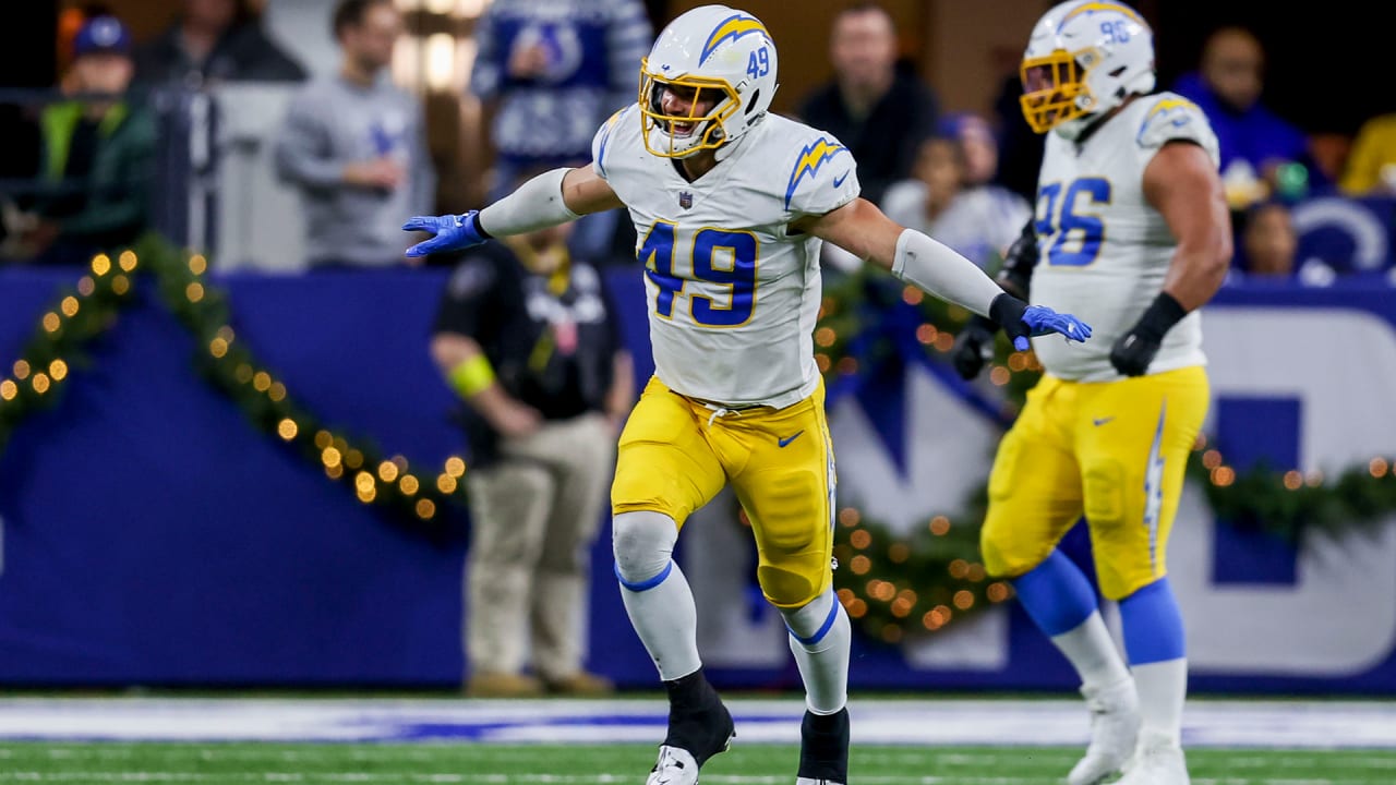 Game Highlights: Chargers Stonewall Colts' Fourth-Down QB-Sneak Attempt ...