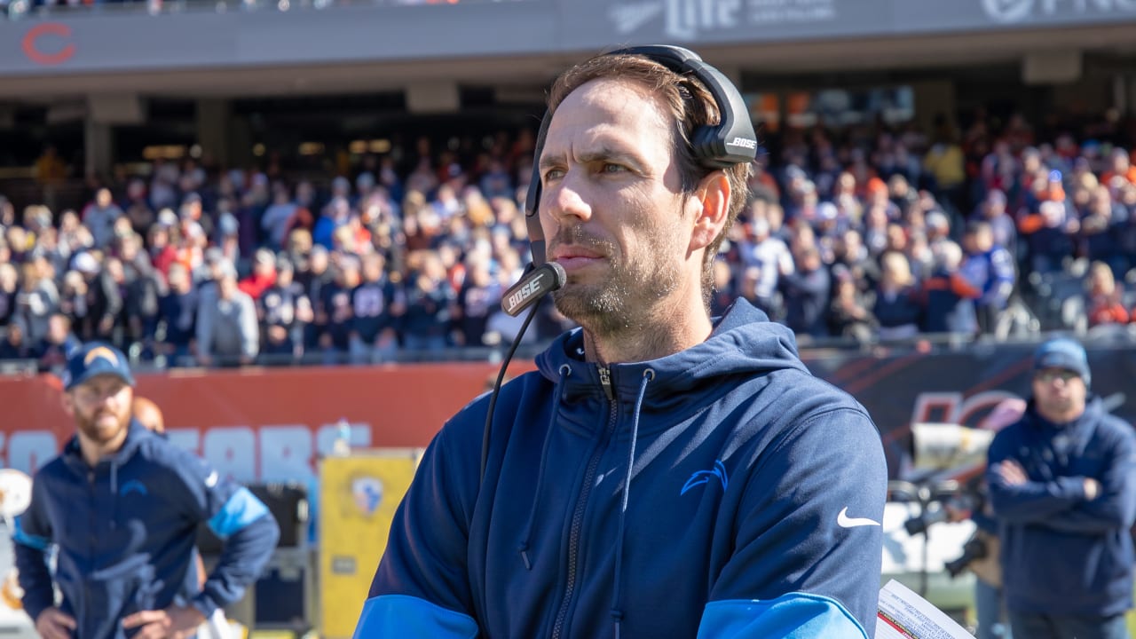 Chargers quarterbacks coach Shane Steichen will begin calling plays ...