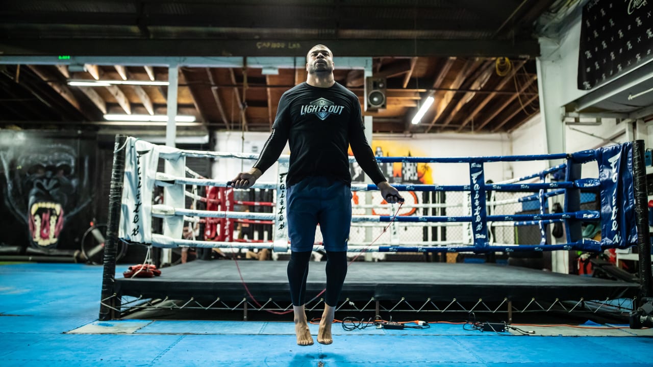 Photos: Lights Out with Shawne Merriman