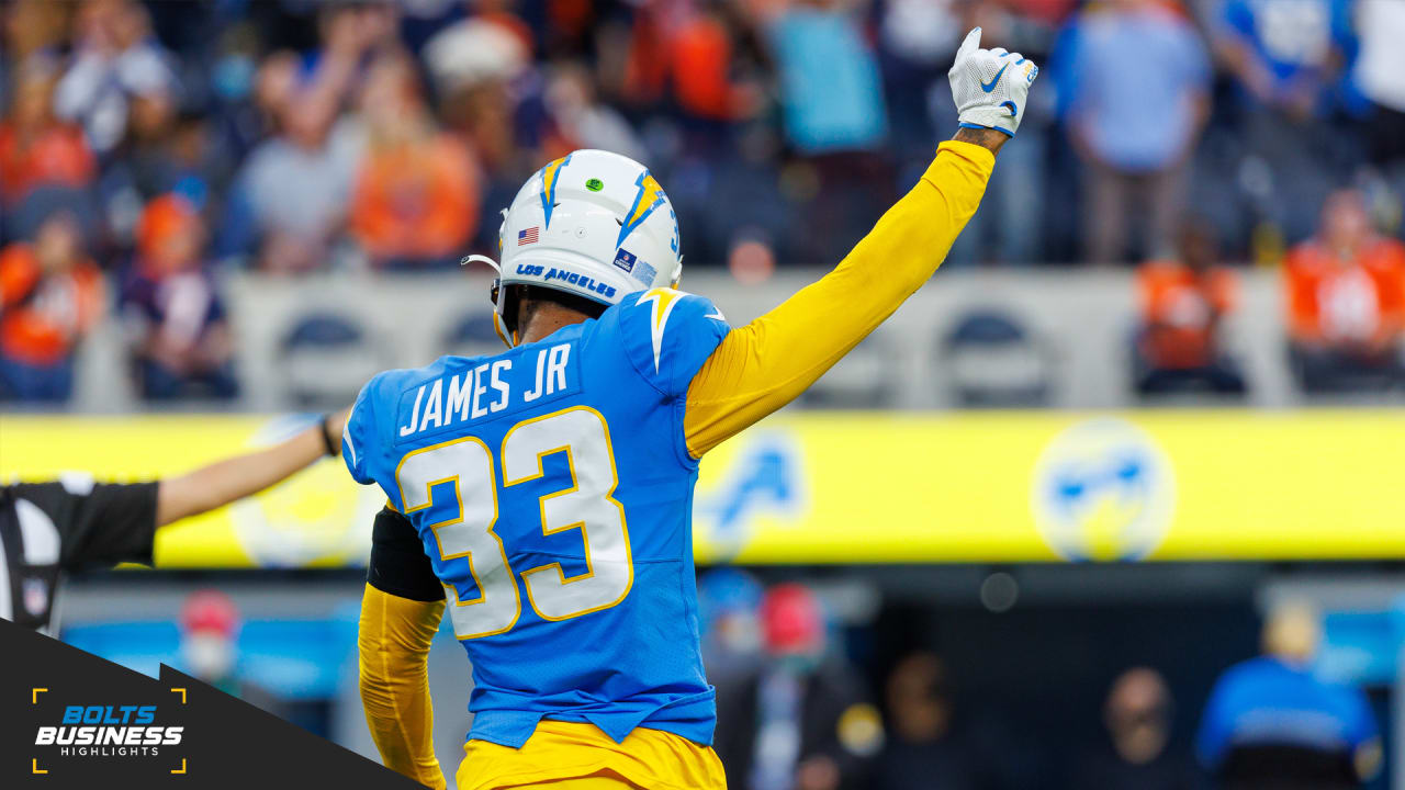 Bolts Business Highlights: Chargers Announce 2022 Coaching Staff Additions