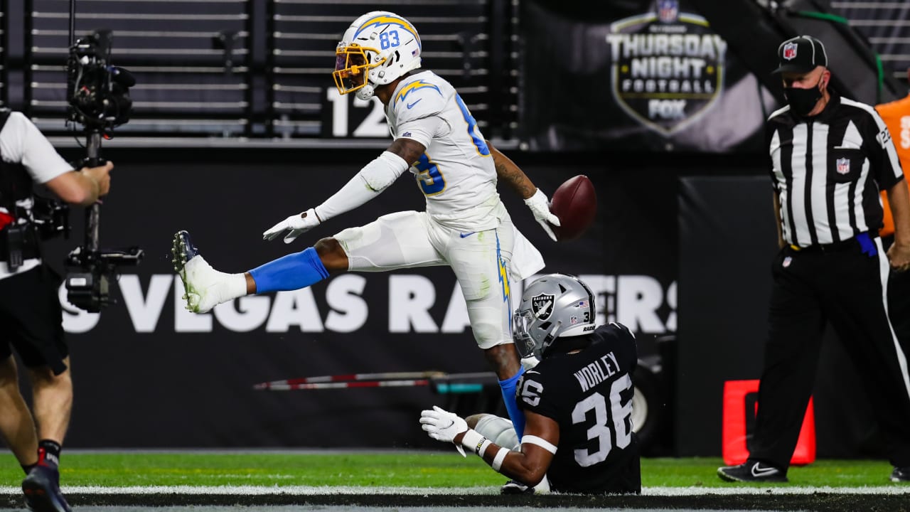 Photos: Chargers at Raiders In-Game