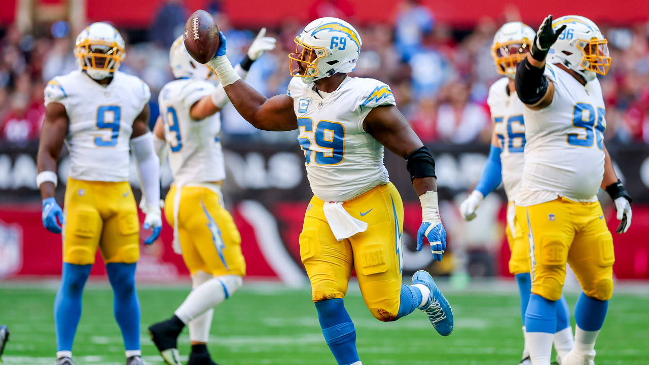 Can't-Miss Play: Derwin James, Jr. Looks Like an All-Pro on Strip ...