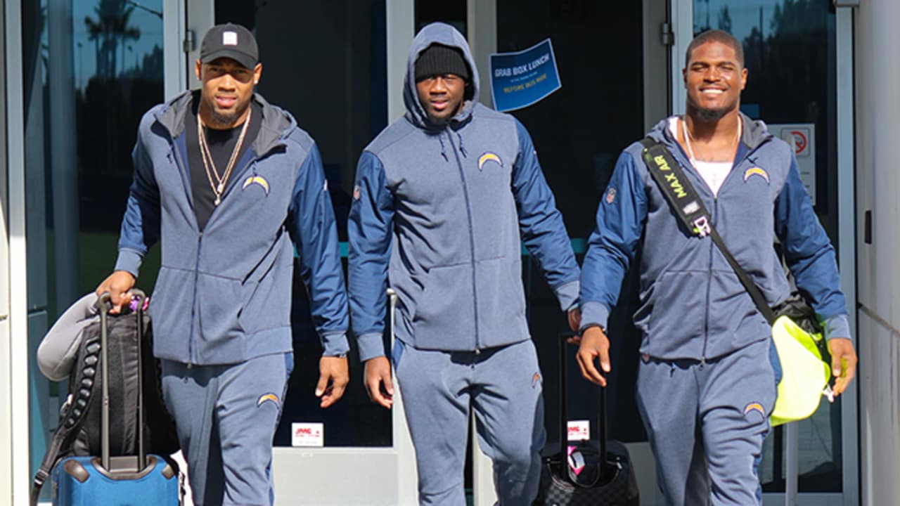 Chargers Travel to Dallas