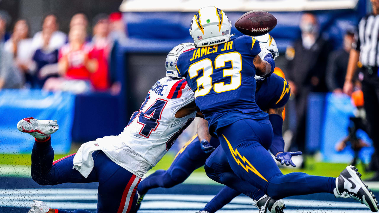 Game Highlights: Bolts Defense Completes Goal-Line Stand