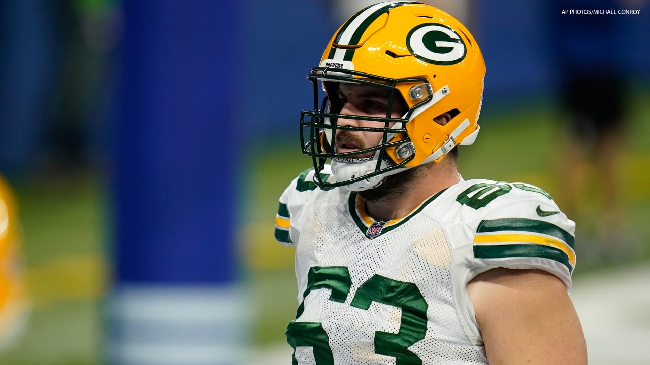 Corey Linsley Gets ‘Five-Star, Thumbs-Up Treatment’ From O-Line Expert ...