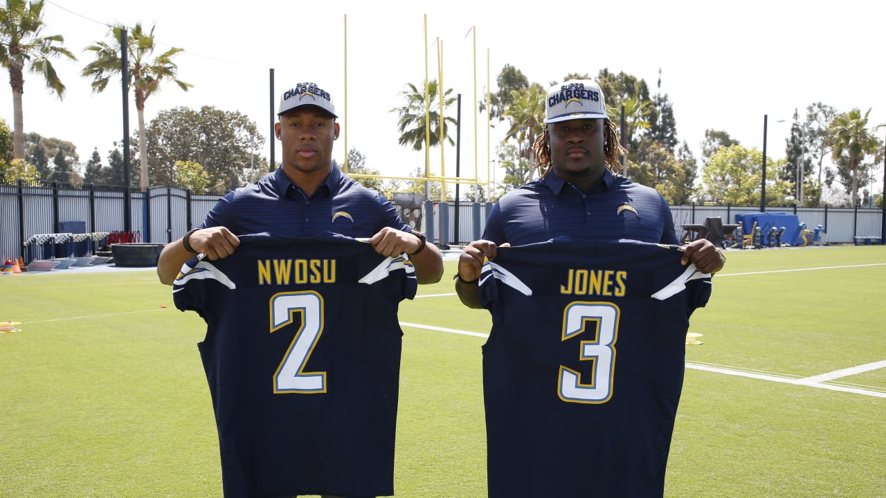 Watch Uchenna Nwosu and Justin Jones Arrive