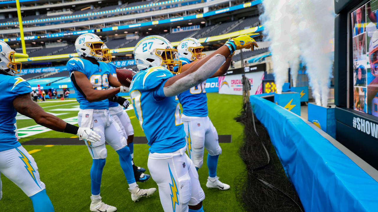 Photos: Jaguars vs. Chargers In-Game