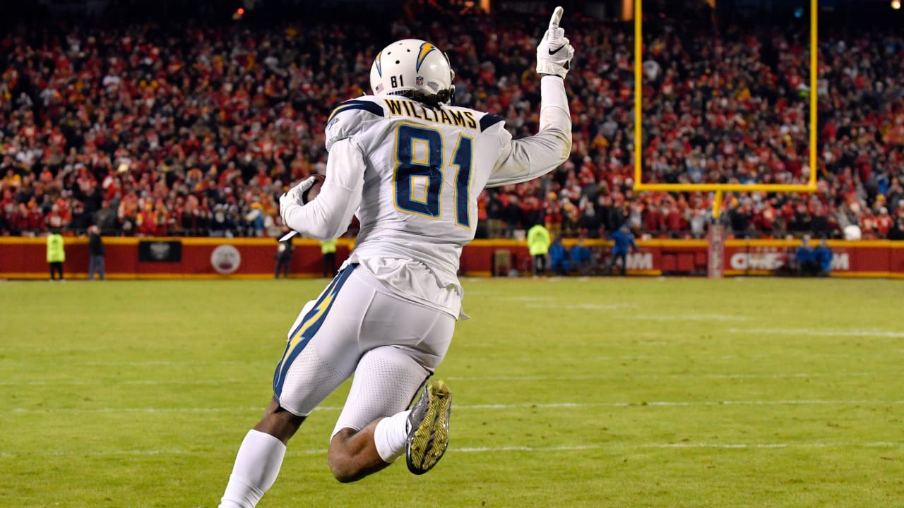 Mike Williams' Clutch TD & 2 Pt. Catch Propel Chargers to Victory