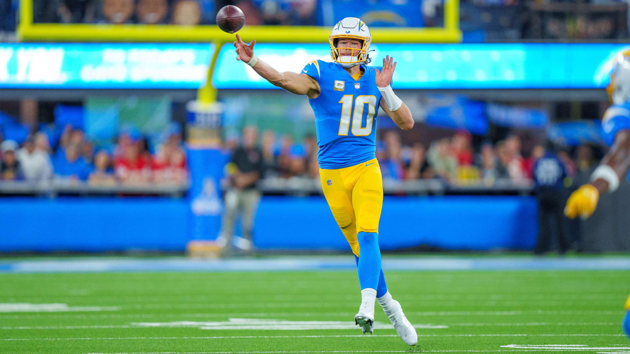 Group Chat | Chargers Biggest Offseason Priority