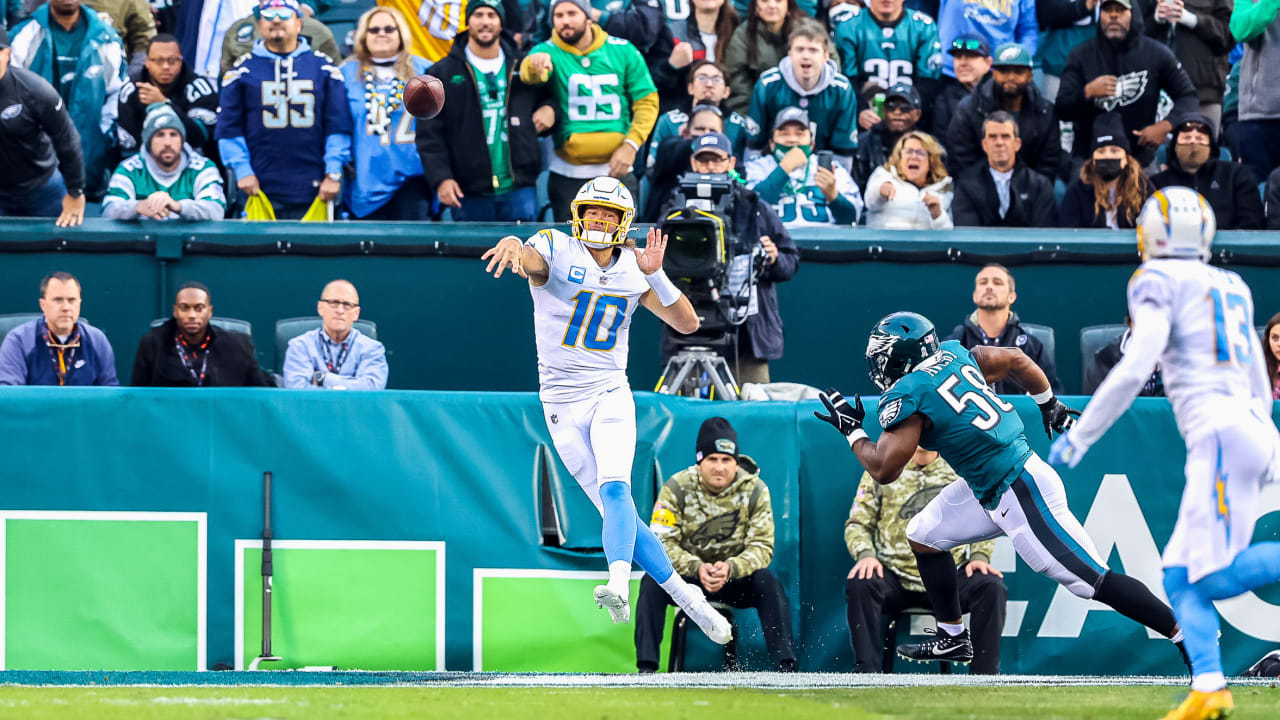 Game Highlights: Justin Herbert Evades the Rush and Hits Keenan Allen ...