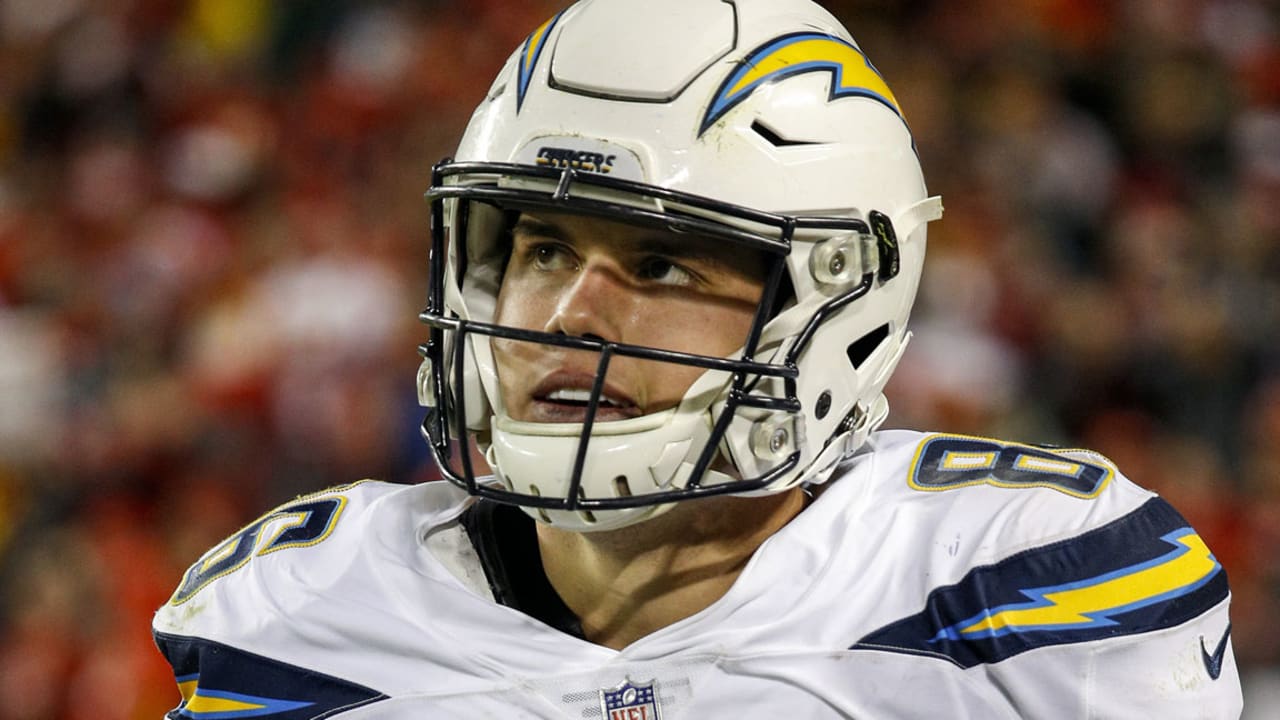 Hunter Henry Offers Heartfelt Message to Fans