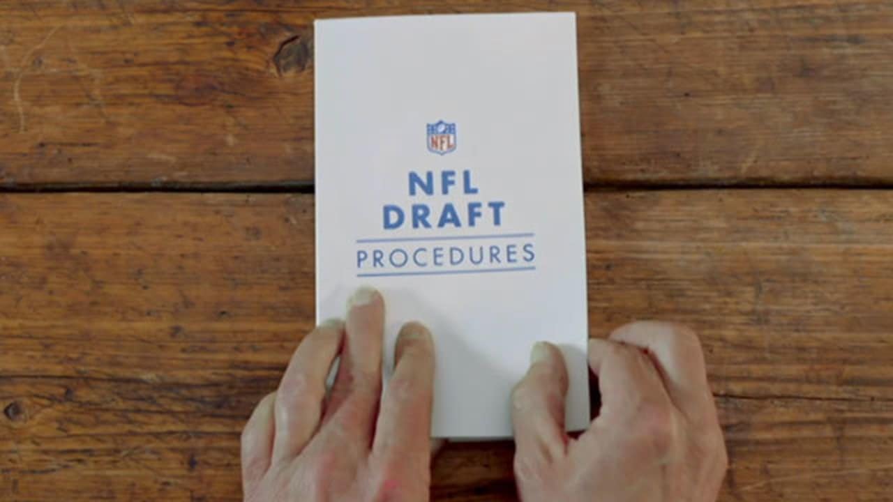 How the NFL Draft Works, Starring Luke Wilson