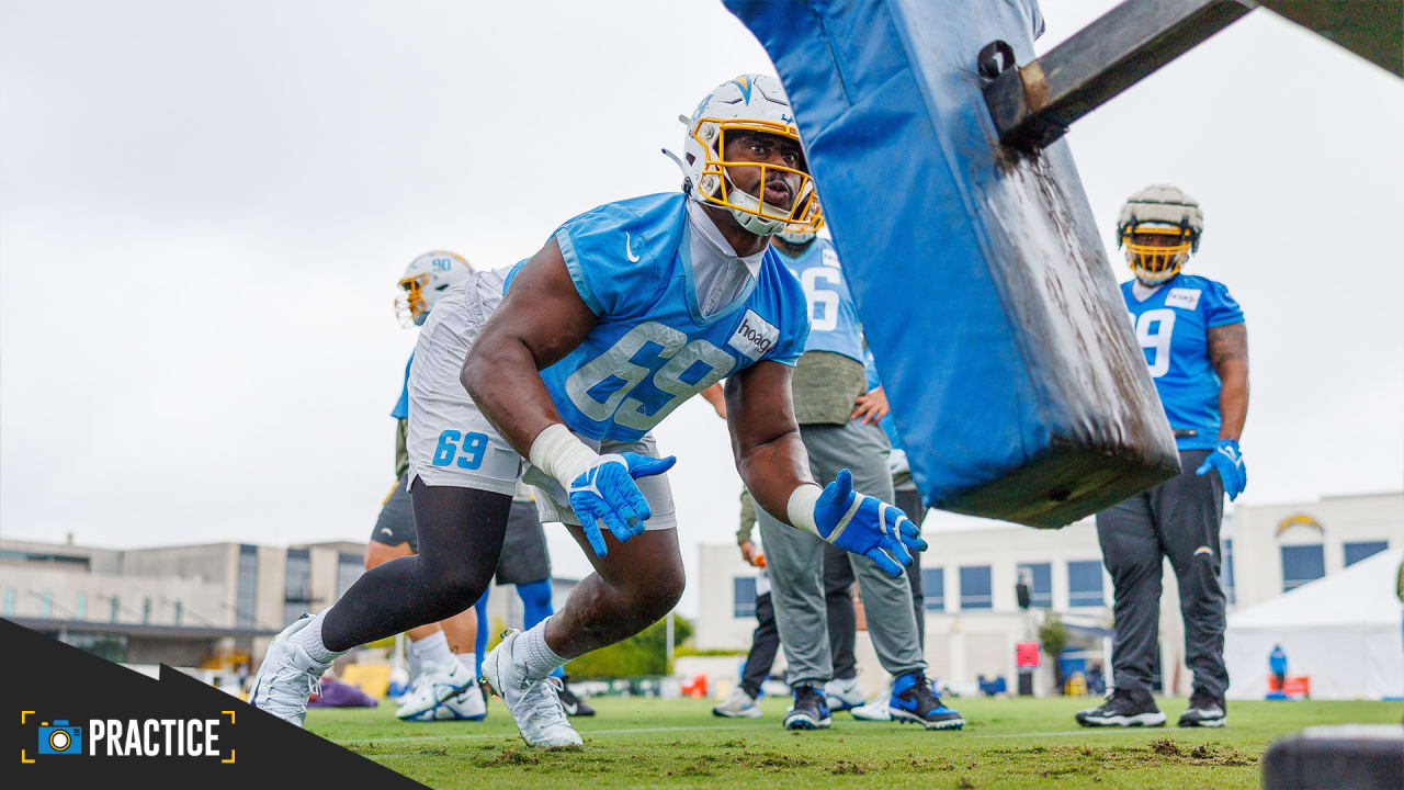 Photos: Chargers Finish Up Week 17 Prep