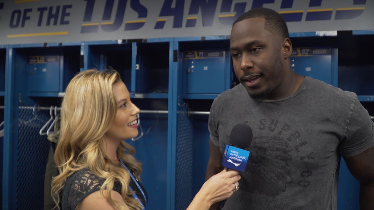 Damion Square 1-on-1