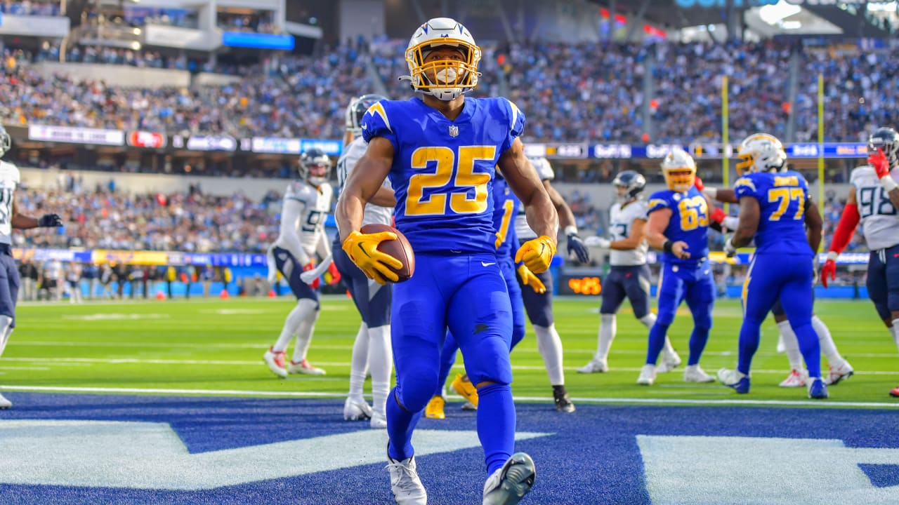 Highlights: Joshua Kelley's TD Caps Chargers' 14-Play Opening Drive