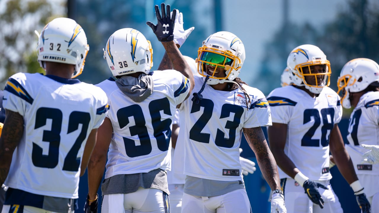 Photos: Chargers Continue Week 3 Prep