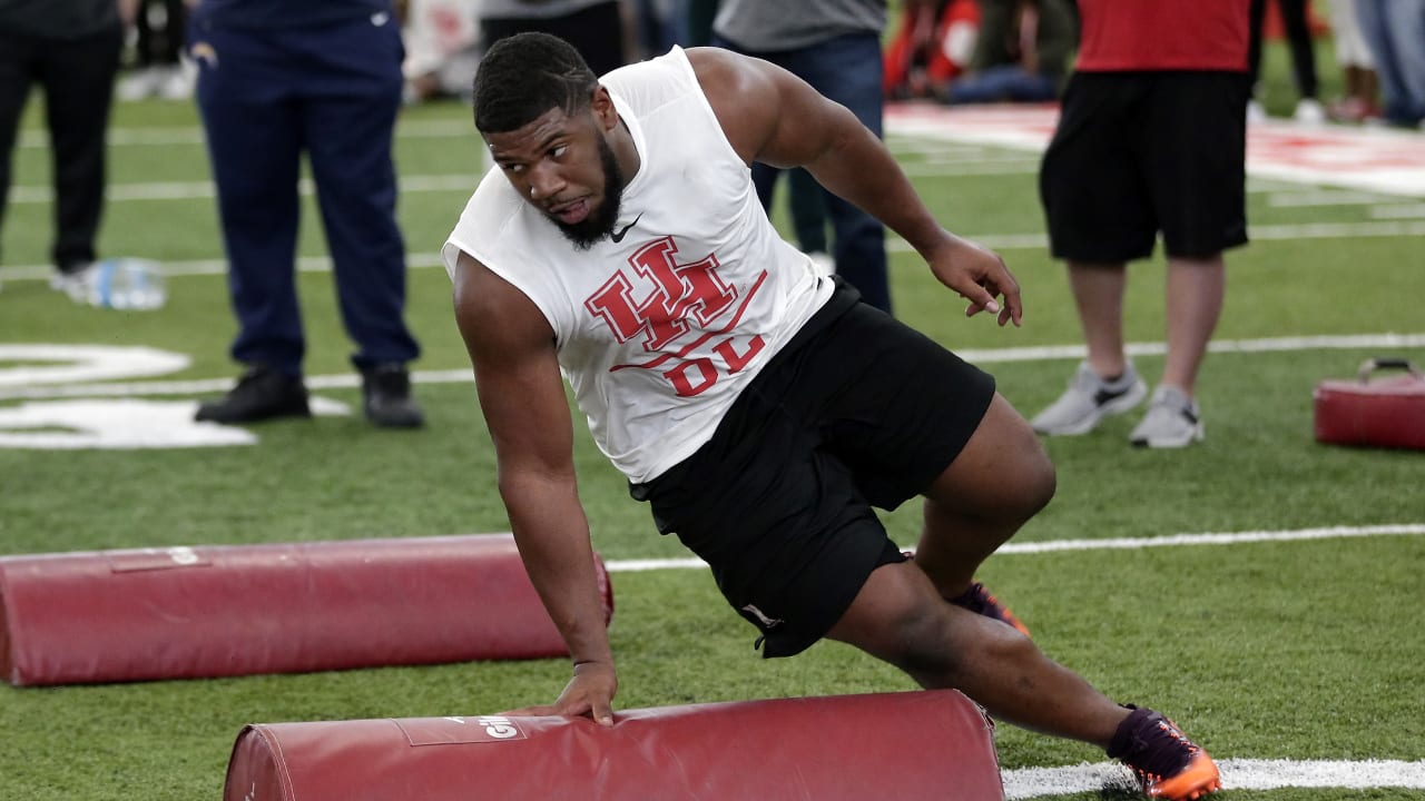 NFL Notebook: DT Prospect Ed Oliver Puts on a Show at Pro Day