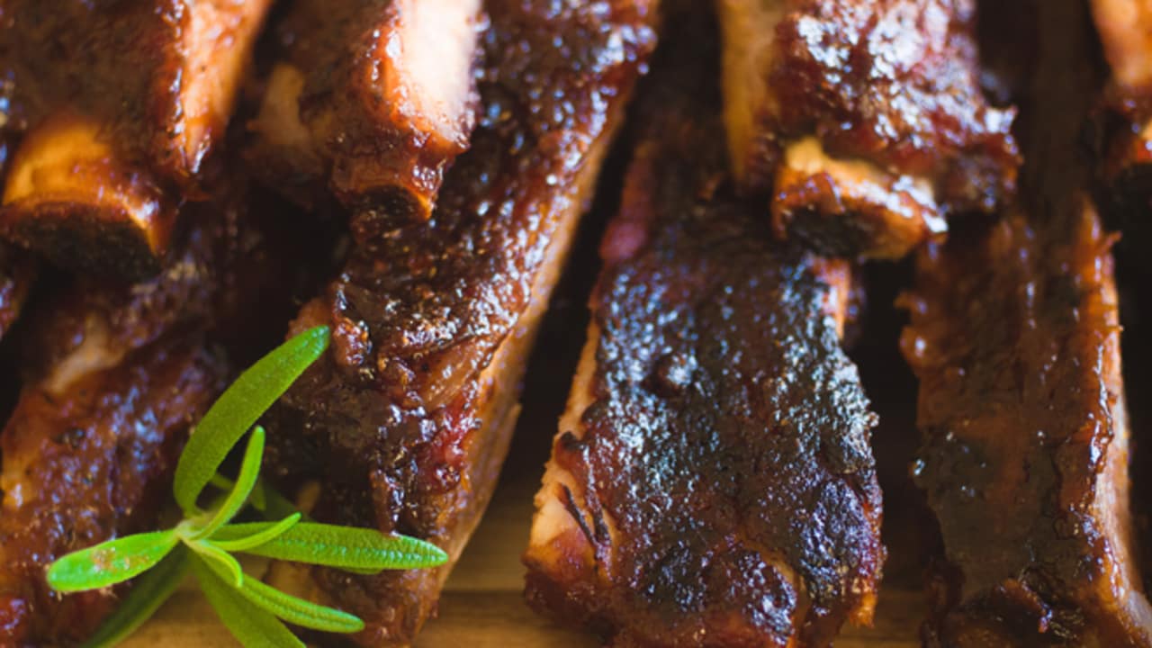 Tailgate Recipe: Bolts BBQ Ribs